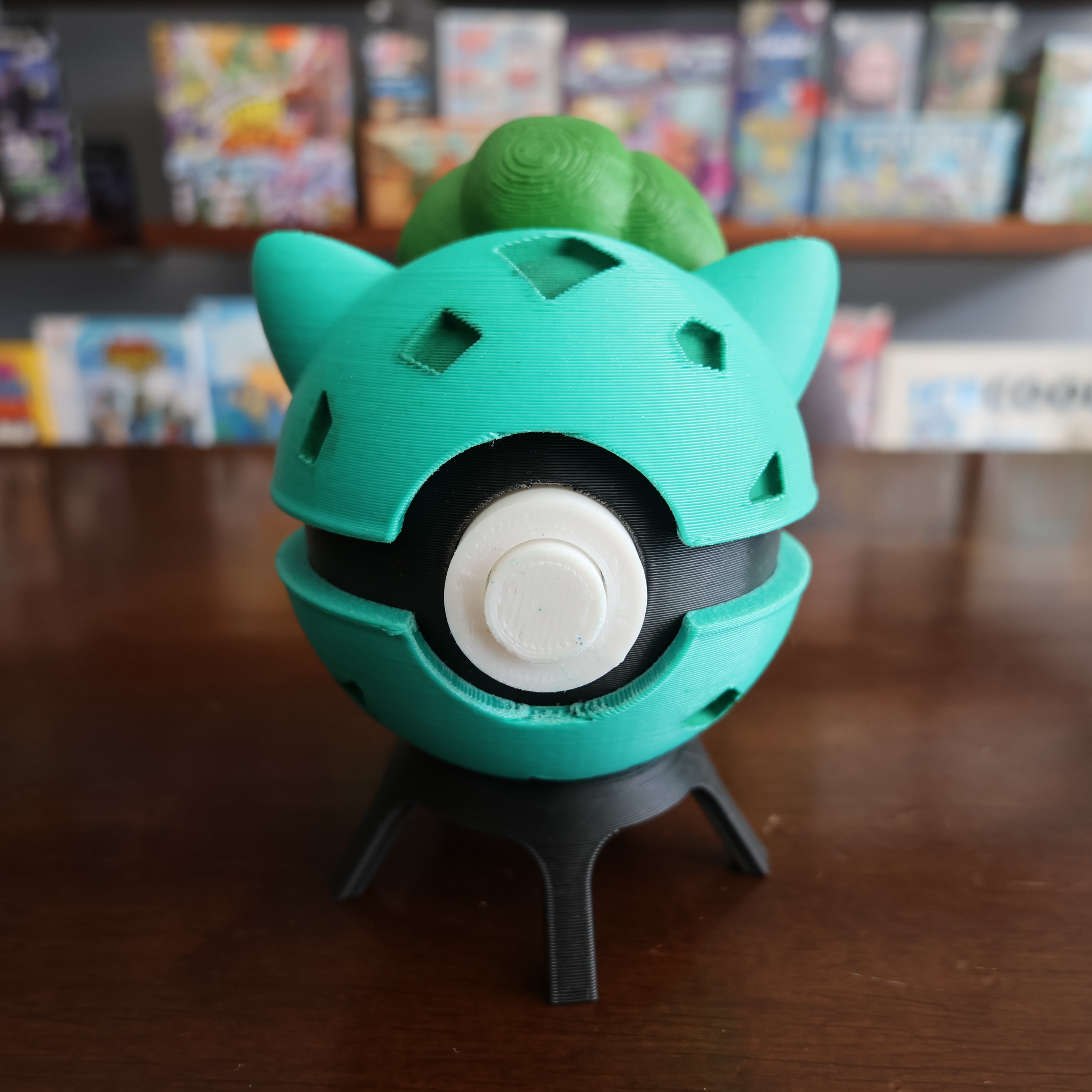 Pokebola Bulbasaur / Accesorios / Pokémon / ERAMU