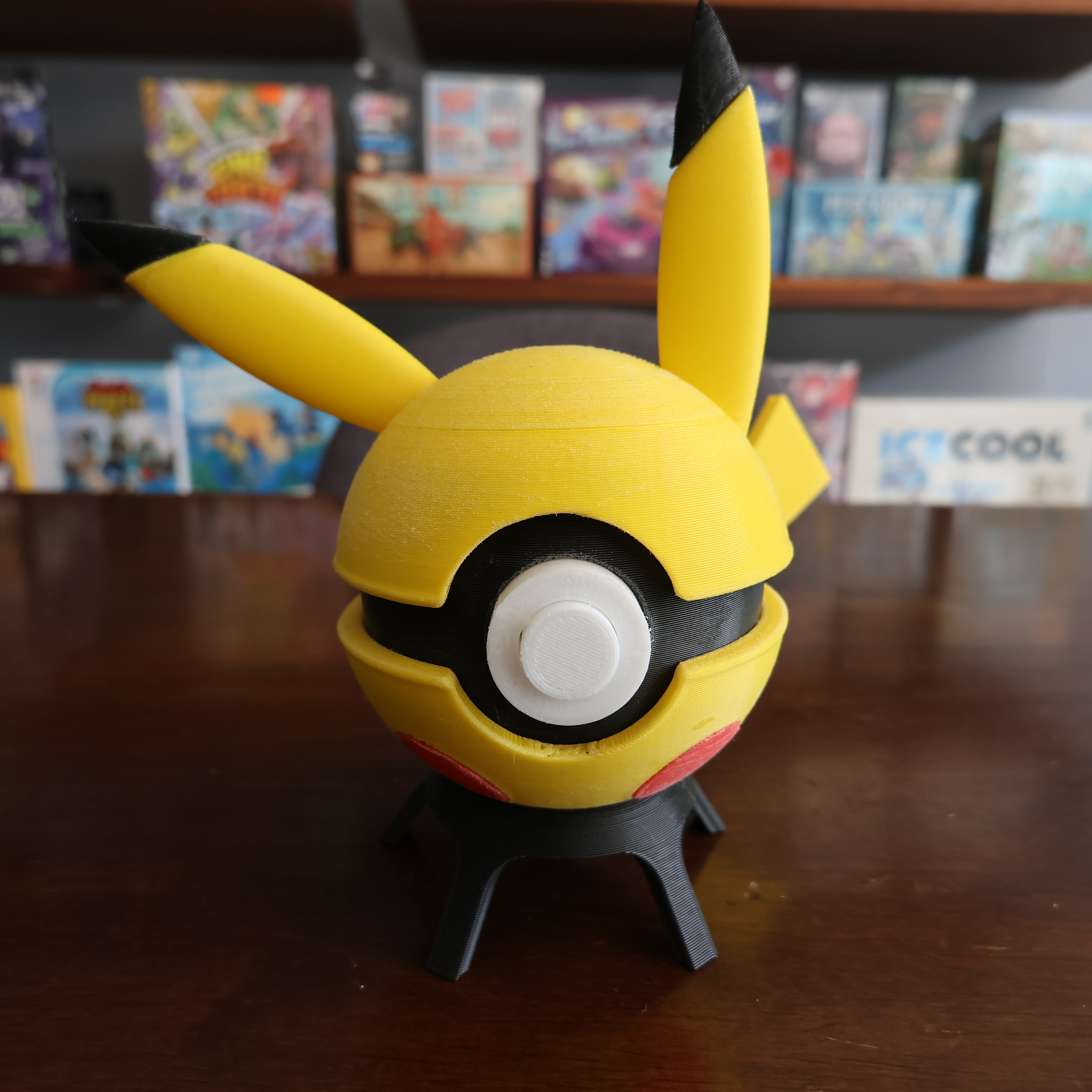 Pokebola Pikachu / Accesorios / Pokémon / ERAMU